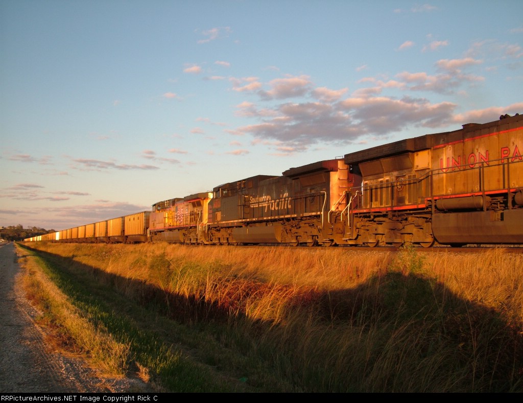 UP 6212 Is In The Middle